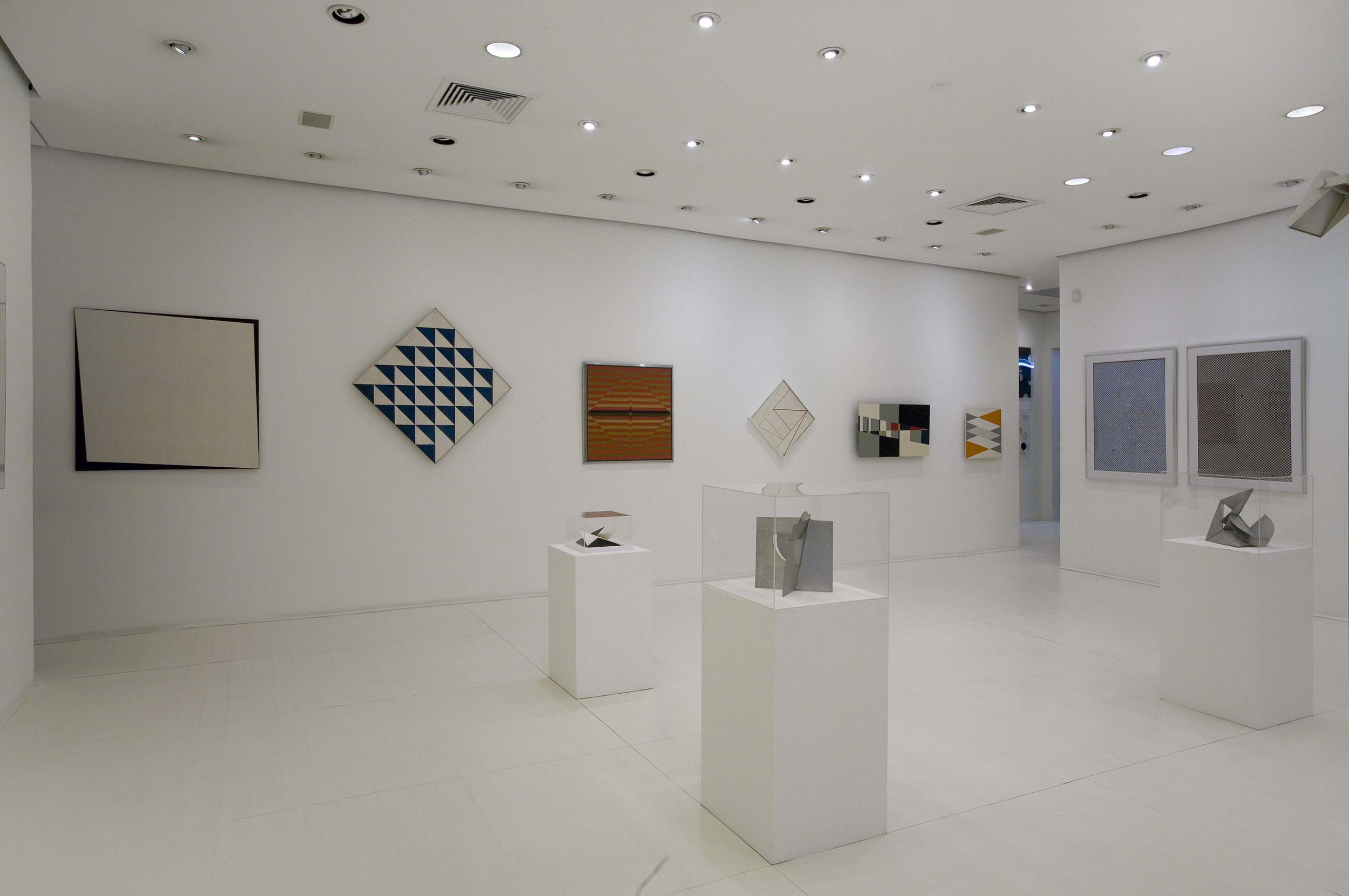 Arte Concreta e Neoconcreta, da Construção à Desconstrução ...