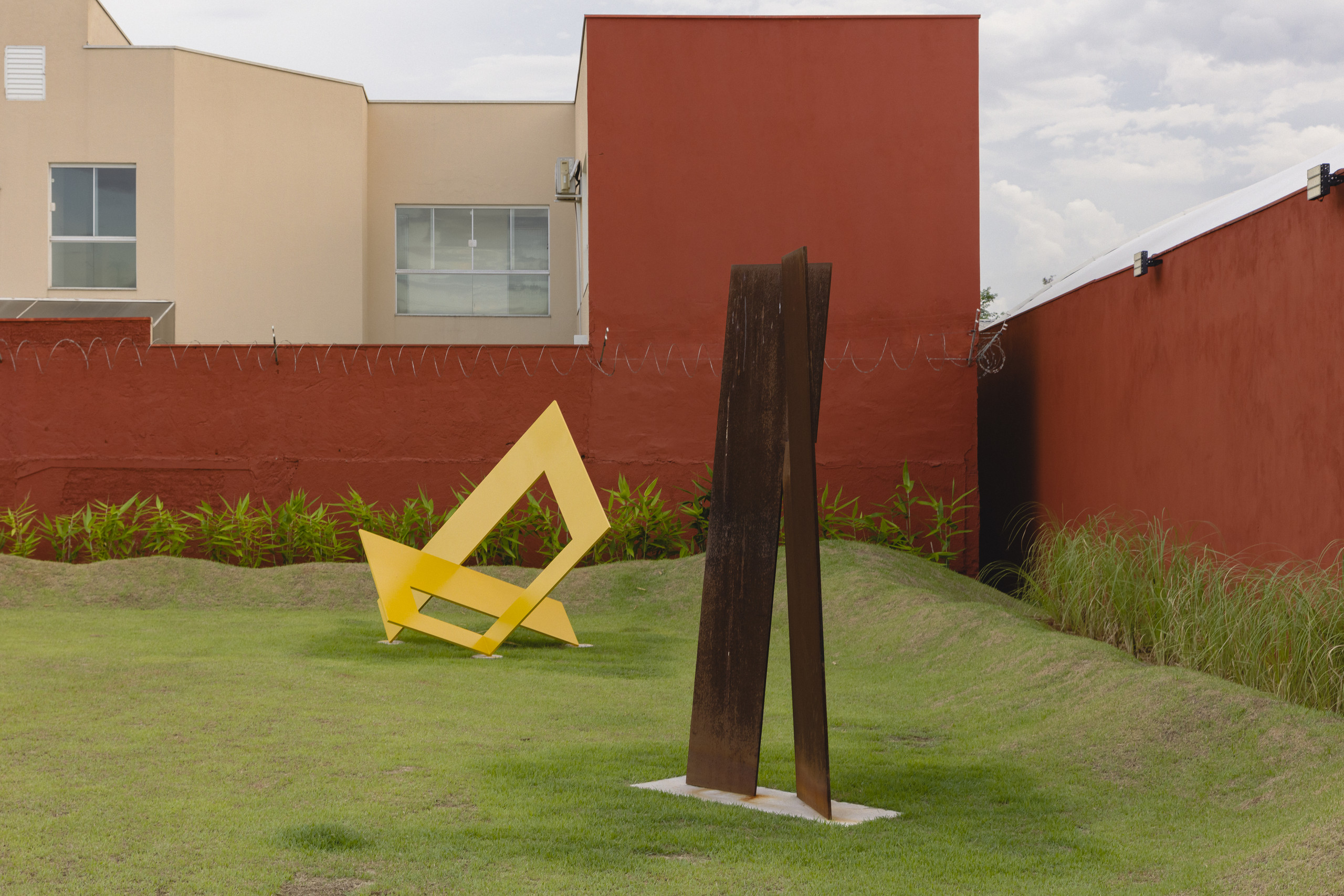 Franz Weissmann: entre o material e o espiritual - Exposições - DAN Galeria