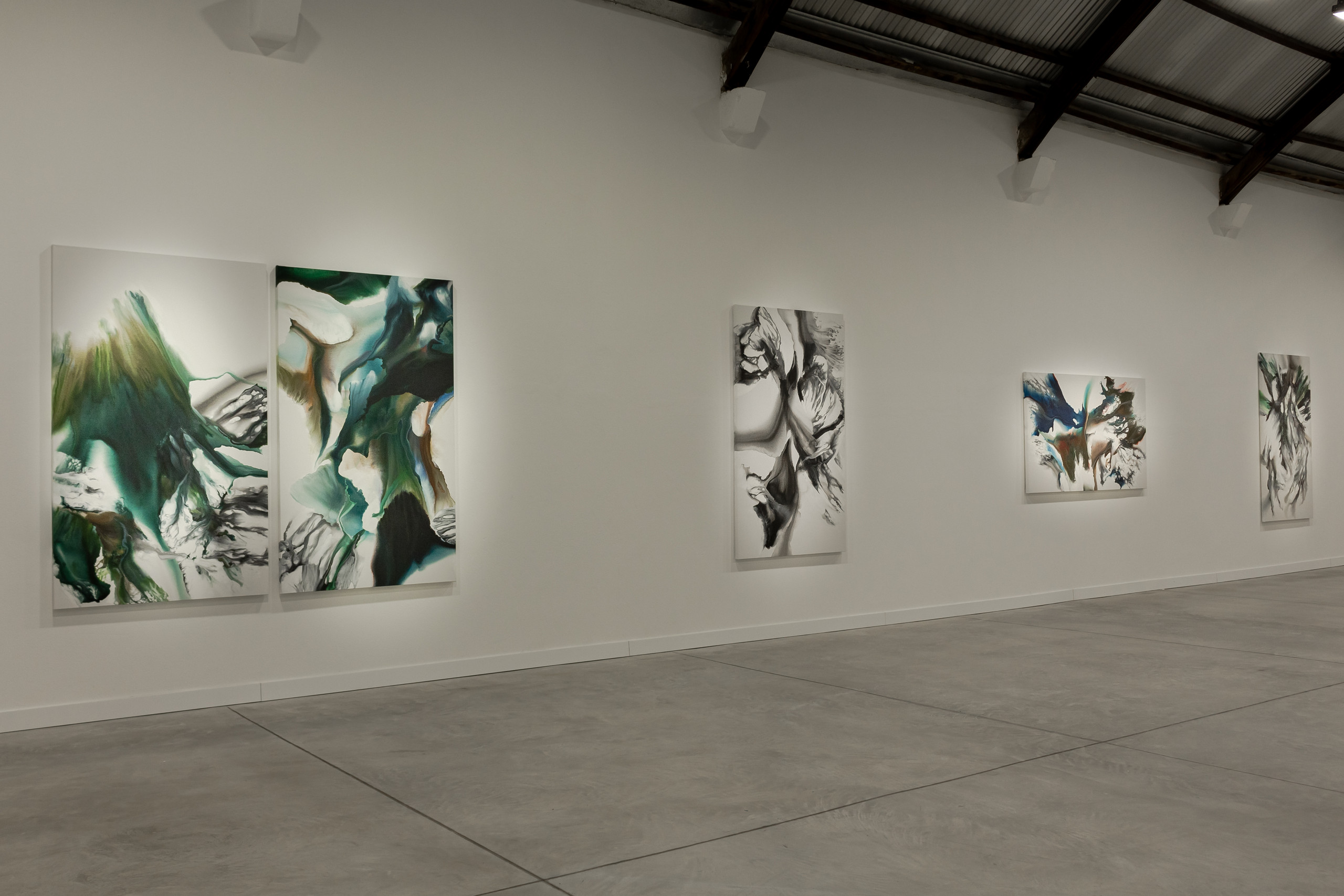 “Dobras no espaço-tempo” de Manoel Veiga - Exposições - DAN Galeria