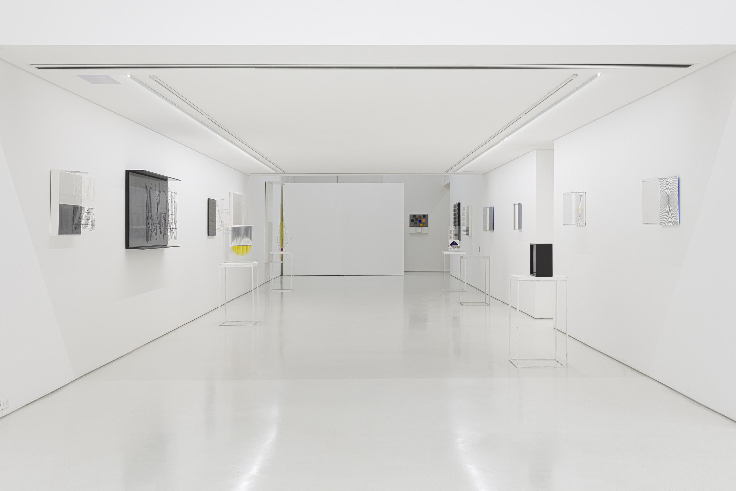 Jesús Soto - Exhibitions - DAN Galeria