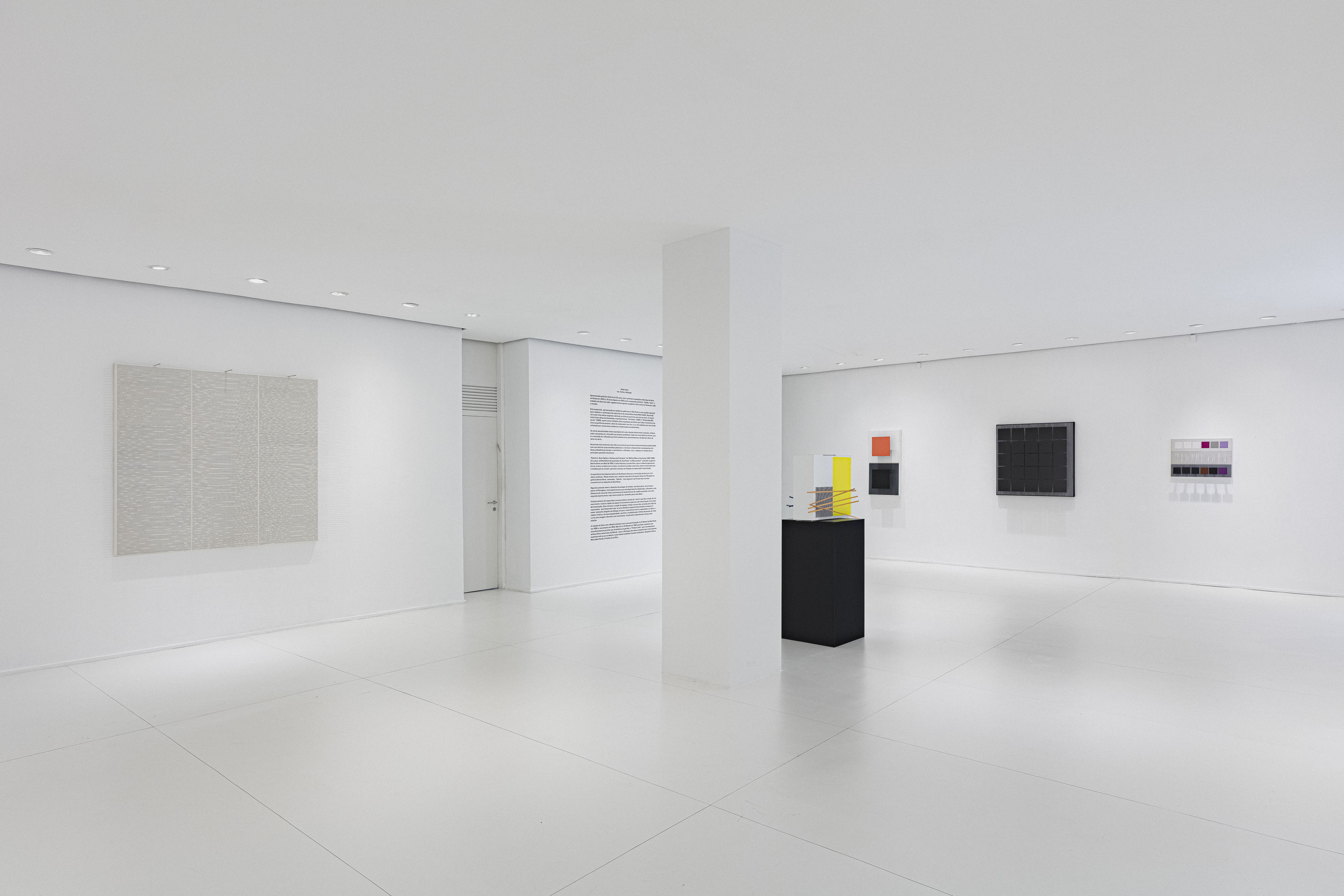 Jesús Soto - Exhibitions - DAN Galeria