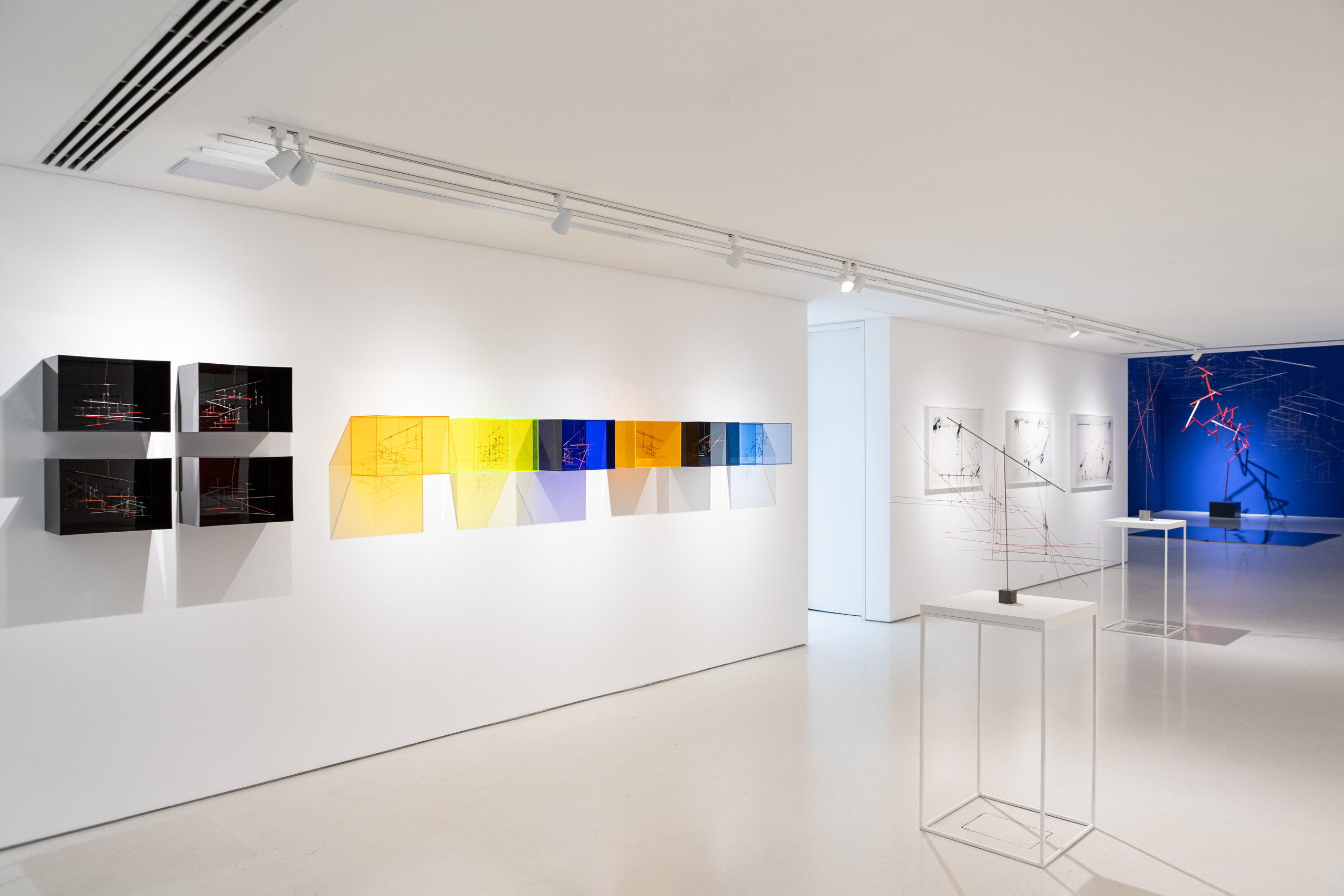 Knopp Ferro - Levitating Colour - Exposições - DAN Galeria